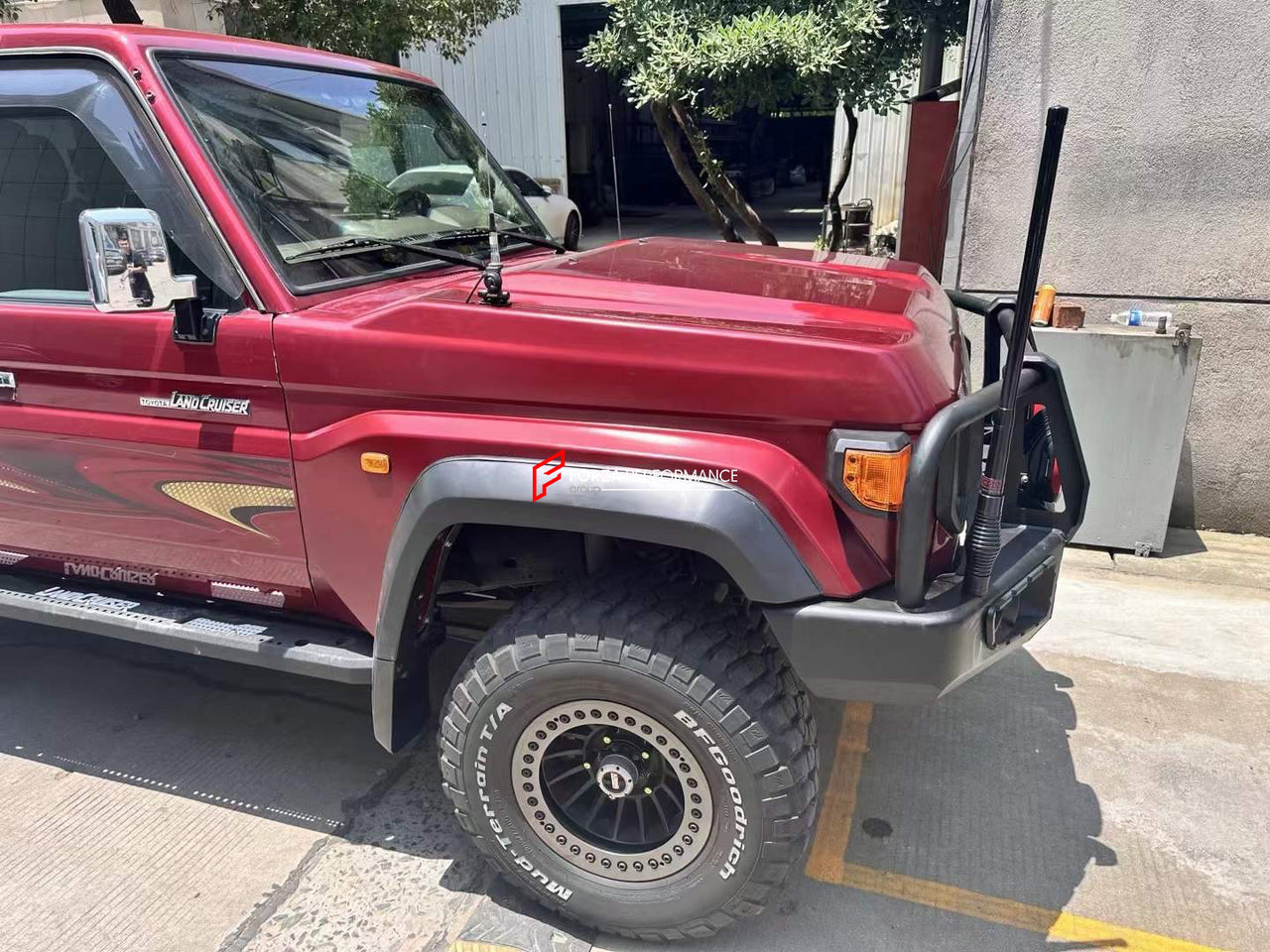 CONVERSION BODY KIT for TOYOTA LAND CRUISER 70 SERIES LC70 FJ75 1984