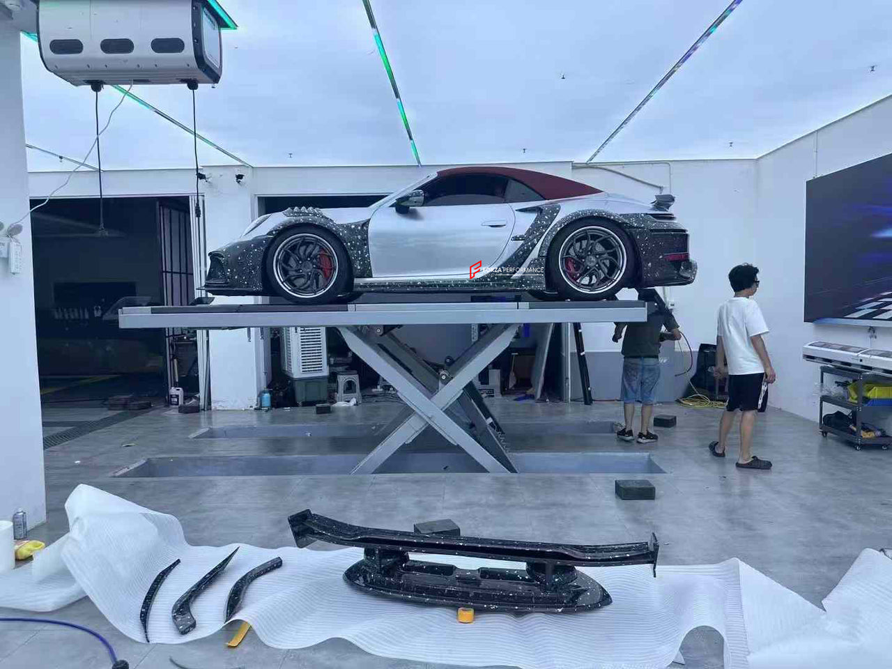 FORGED CARBON BODY KIT for PORSCHE 911 992 CARRERA TURBO S 4S custom ...