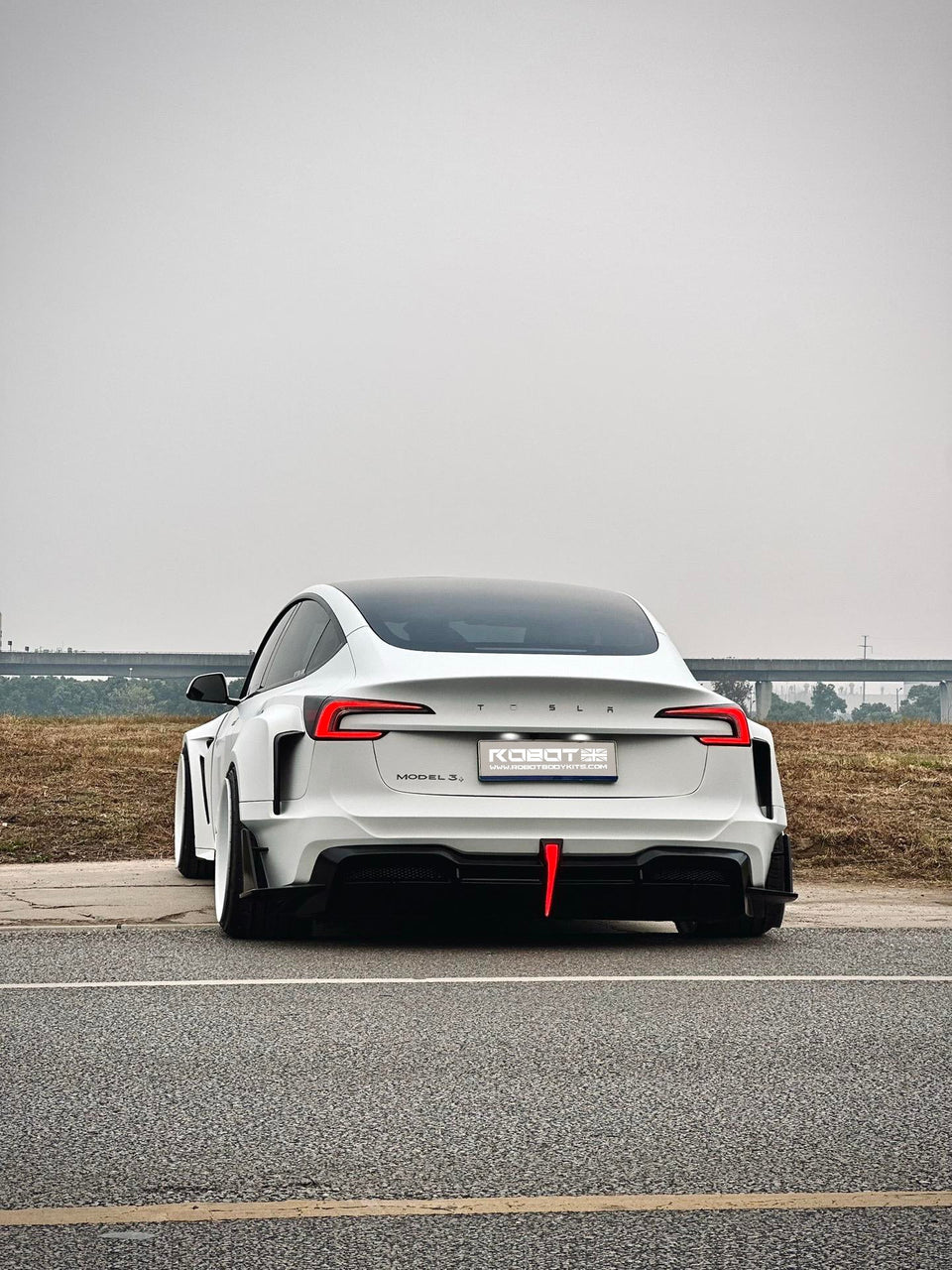 CARBON WIDE BODY KIT for TESLA MODEL 3 FACELIFT 2023+