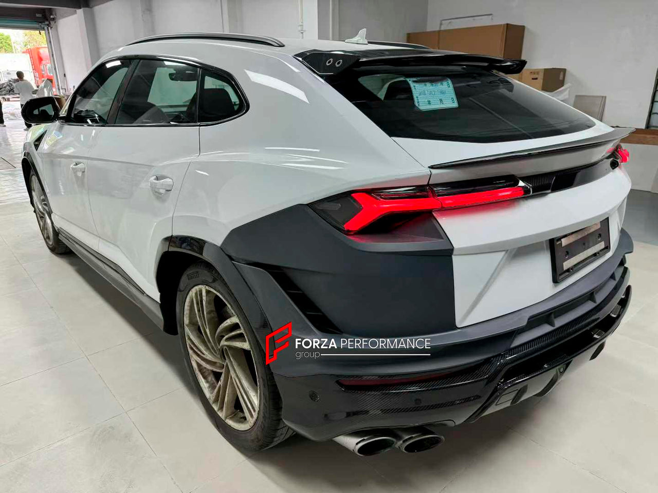 CONVERSION BODY KIT for LAMBORGHINI URUS 2018 - 2022 upgrade to URUS P