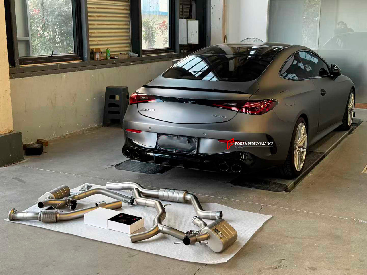 CONVERSION REAR DIFFUSER with EXHAUST TIPS for MERCEDES-BENZ CLE C236
