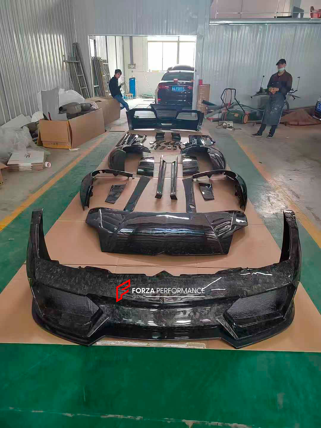 DRY CARBON BODY KIT FOR LAMBORGHINI GALLARDO LP560-4 2009 - 2014