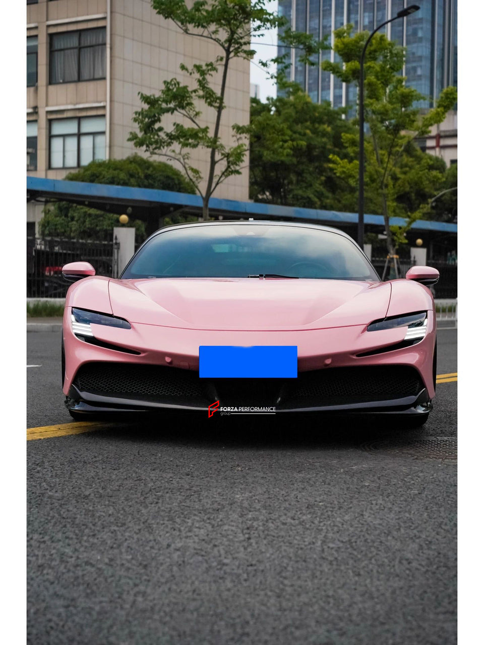 DRY CARBON REPLACEMENT BODY KIT FOR FERRARI SF90