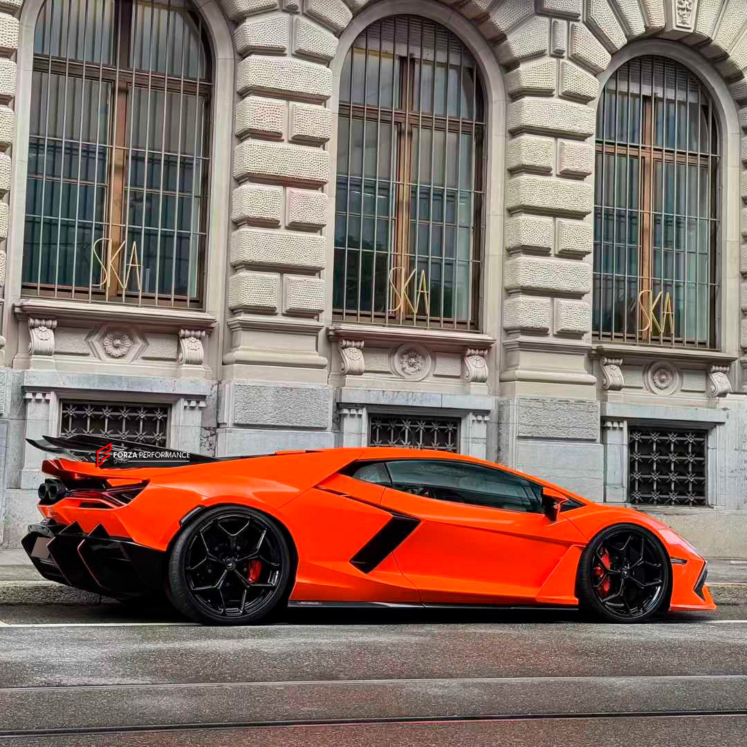 DRY CARBON REAR SPOILER WING for LAMBORGHINI REVUELTO 2023+