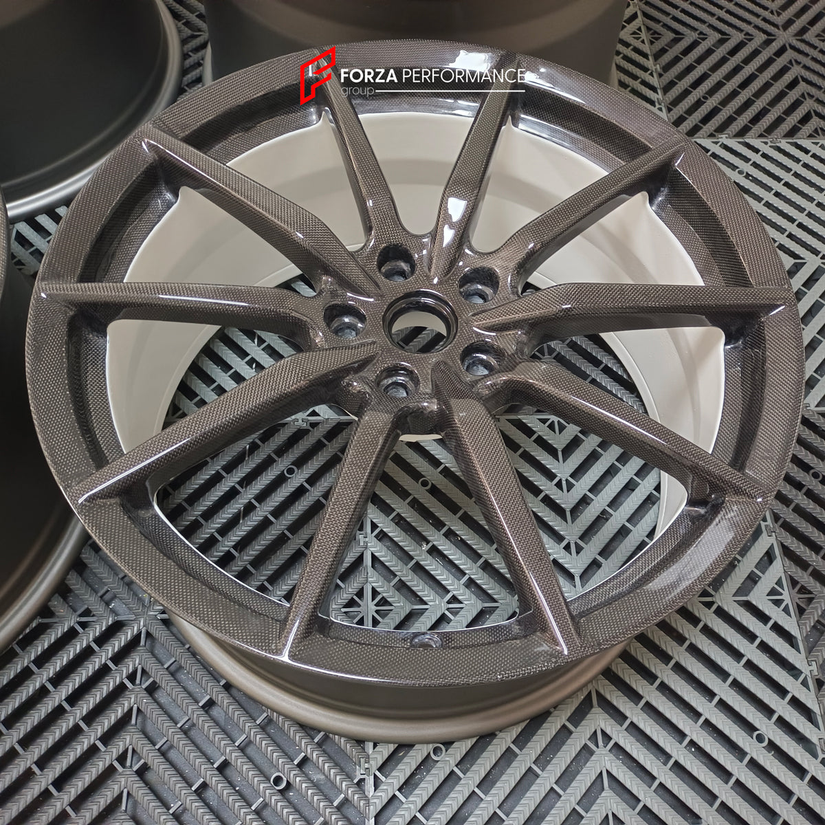 FORZA PEFORMANCE REAL CARBON FORGED WHEELS RIMS for FERRARI 296 ...