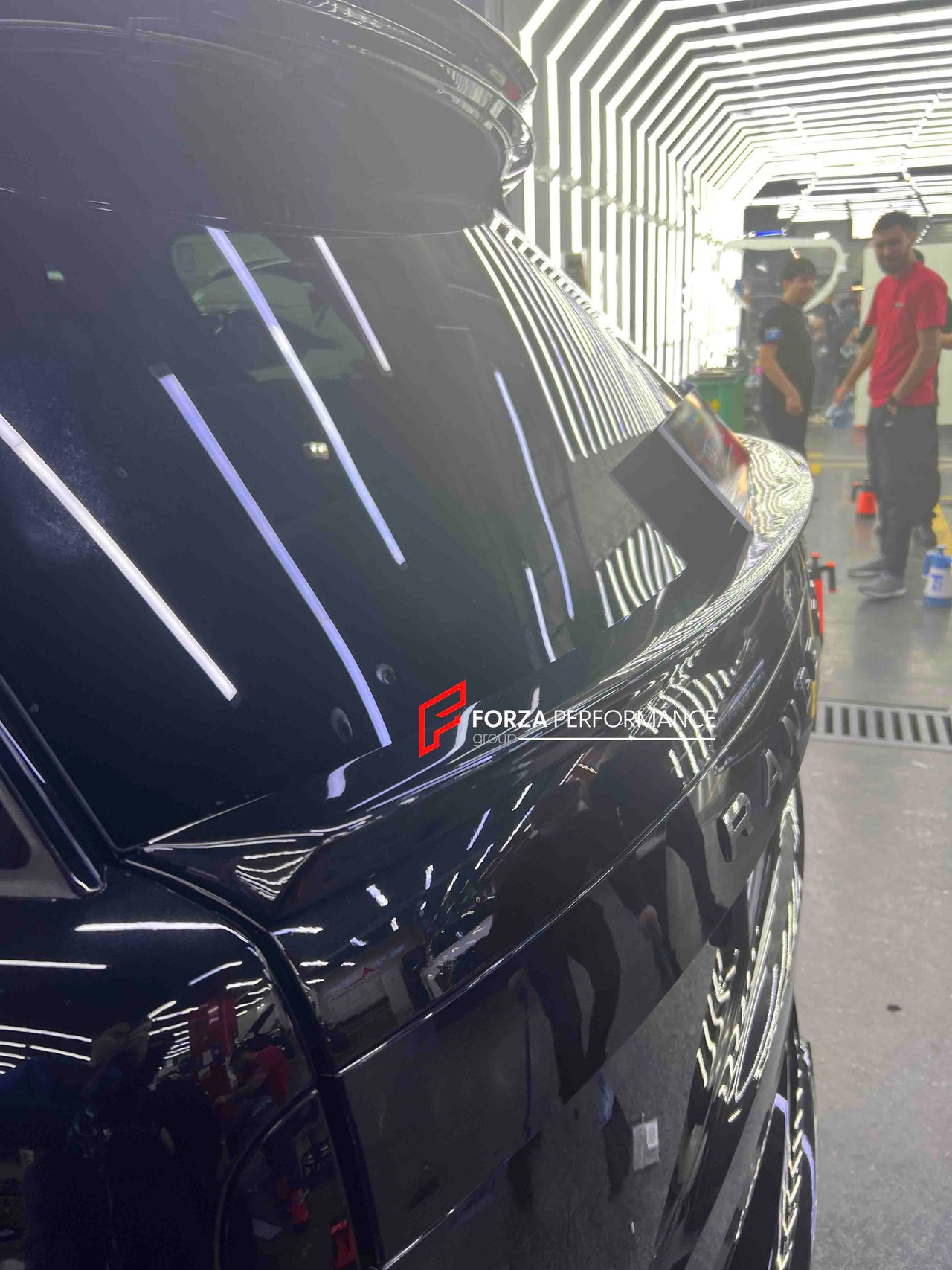 AUTHENTIC PARADIGM RONIN DESIGN BODY KIT FOR LAND ROVER RANGE ROVER L4