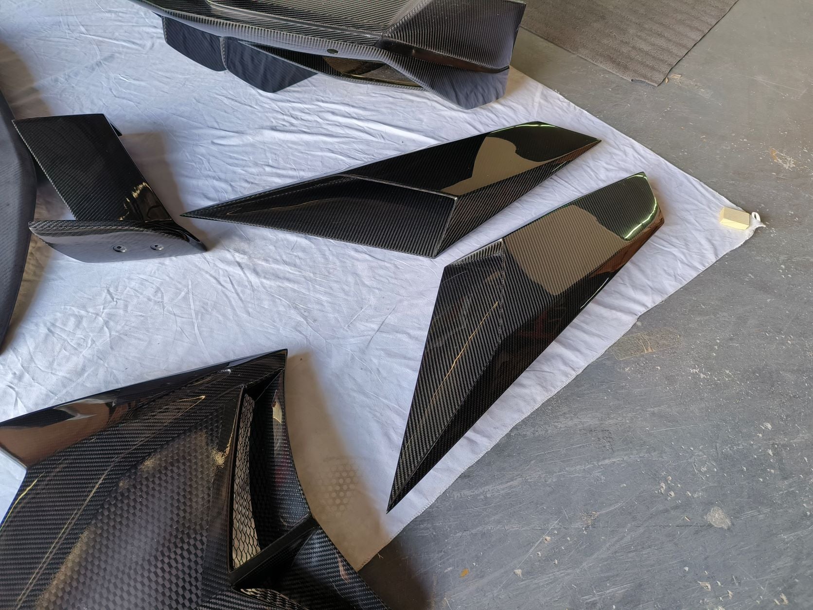 DRY CARBON CONVERSION BODY KIT for LAMBORGHINI AVENTADOR LP700 LP720 L ...