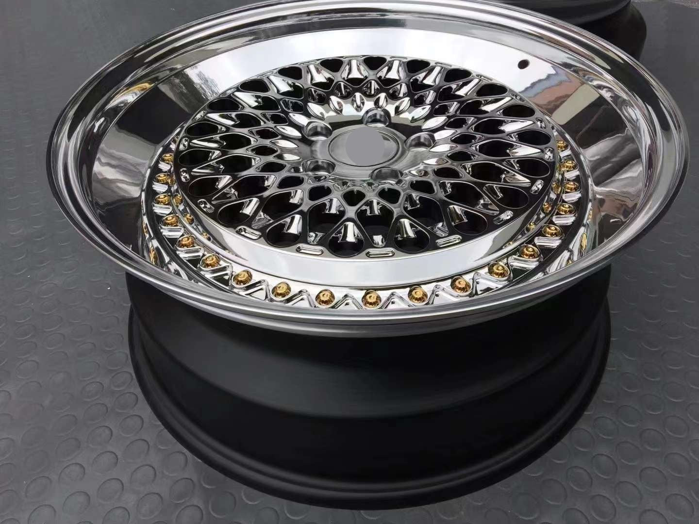 CLASSIC 3 PIECES FORGED WHEELS FOR FERRARI 208