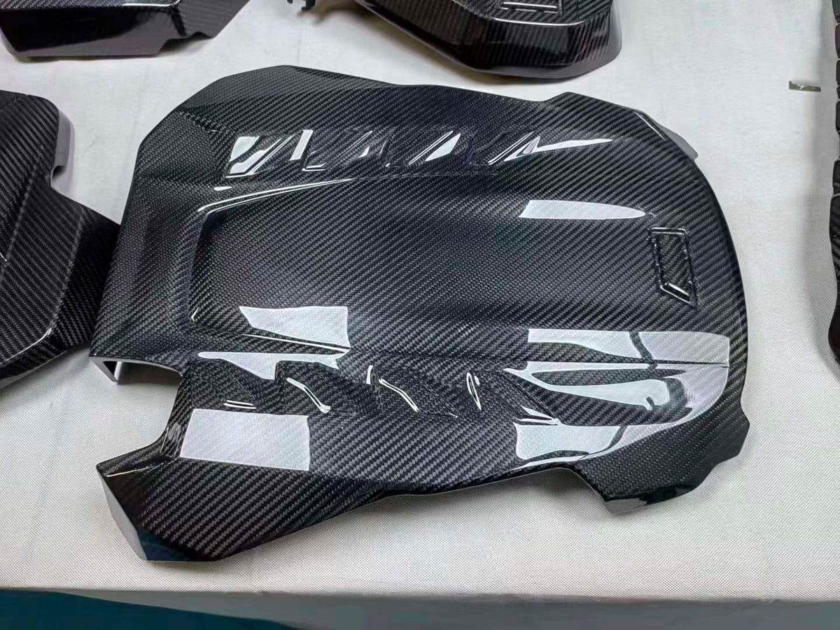 CARBON FIBER ENGINE COVER for BMW F95 X5M F96 X6M – Forza Performance Group